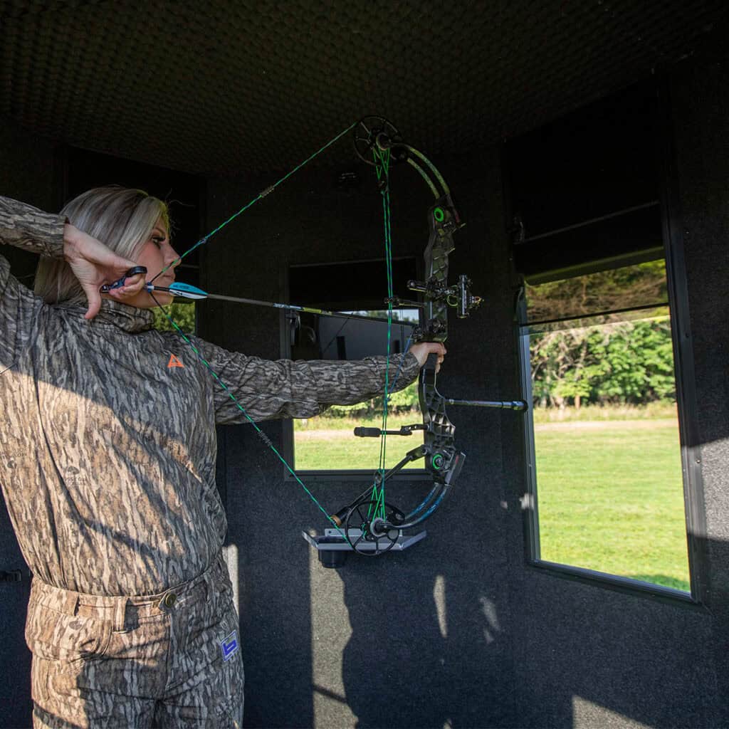 Defender Hunting Blind - Rutted-Up Blinds - Elevated Hard Sided Hunting ...